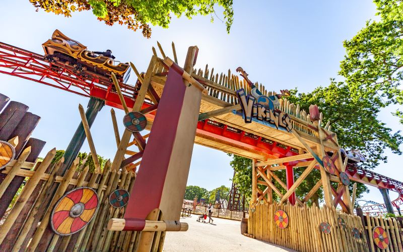 Win a family day out at Drayton Manor Resort! | Woman Magazine Competitions