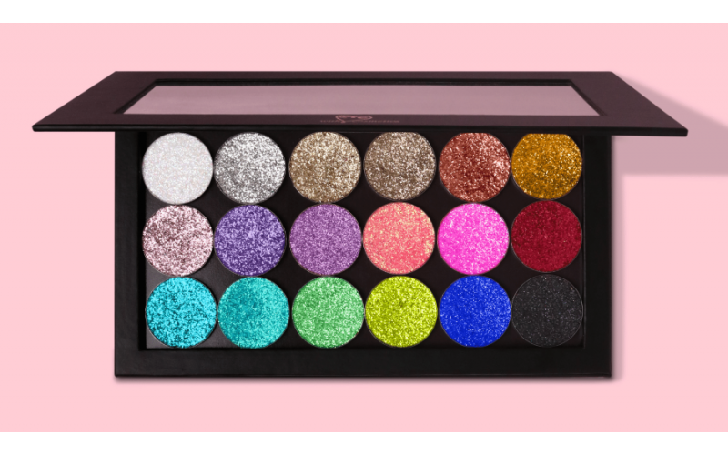 E: 21/11 (MD) Win a £500 beauty bundle from With Love Cosmetics ...